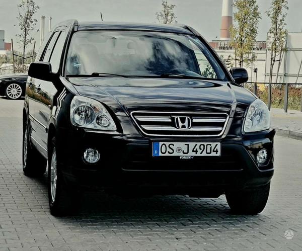 Хонда СРВ 2006 в Вильнюс на AUTOMOTO.COM.LV Черный Хонда СРВ 2006 в Вильнюс, объемом двигателя 2.20 л и пробегом 247 тыс. км за 4850 €, фото 4 на AUTOMOTO.COM.LV
