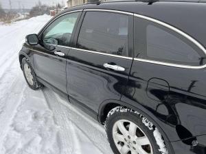 Black Honda CR-V 2007 in Jonava, with an engine capacity of 2.20 L and mileage of 309 thousand km for 4400 €, photo 5 on AUTOMOTO.COM.LV