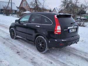 Black Honda CR-V 2007 in Radviliskis, with an engine capacity of 2.20 L and mileage of 260 thousand km for 3100 €, photo 6 on AUTOMOTO.COM.LV