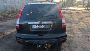 Melns Honda CR-V 2007 Šauļi, ar dzinēja tilpumu 2.00 L un nobraukumu 299 tūkst. km par 3900 €, foto 7 vietnē AUTOMOTO.COM.LV