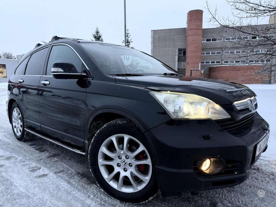 Black Honda CR-V 2007 in Kaunas, with an engine capacity of 2.00 L and mileage of 278 thousand km for 5750 €, photo 2 on AUTOMOTO.COM.LV