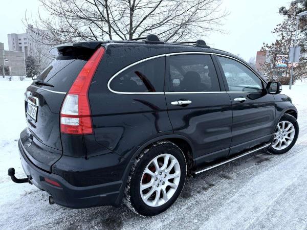 Black Honda CR-V 2007 in Kaunas, with an engine capacity of 2.00 L and mileage of 278 thousand km for 5750 €, photo 4 on AUTOMOTO.COM.LV