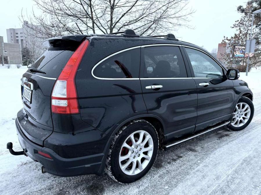 Black Honda CR-V 2007 in Kaunas, with an engine capacity of 2.00 L and mileage of 278 thousand km for 5750 €, photo 4 on AUTOMOTO.COM.LV