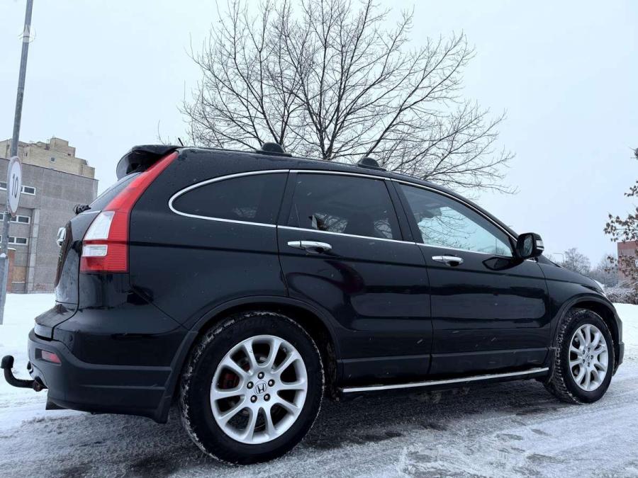 Black Honda CR-V 2007 in Kaunas, with an engine capacity of 2.00 L and mileage of 278 thousand km for 5750 €, photo 22 on AUTOMOTO.COM.LV