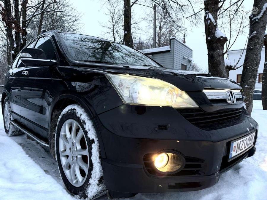 Black Honda CR-V 2007 in Kaunas, with an engine capacity of 2.00 L and mileage of 278 thousand km for 5500 €, photo 25 on AUTOMOTO.COM.LV