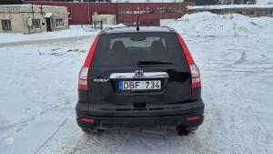 Black Honda CR-V 2007 in Utena, with an engine capacity of 2.20 L and mileage of 400 thousand km for 3890 €, photo 9 on AUTOMOTO.COM.LV