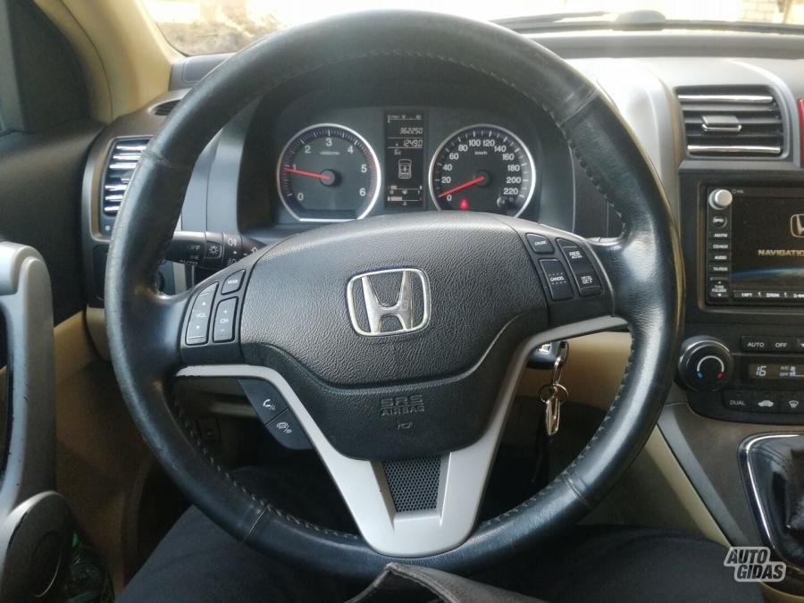 Melns Honda CR-V 2007 Utena, ar dzinēja tilpumu 2.20 L un nobraukumu 362 tūkst. km par 3900 €, foto 14 vietnē AUTOMOTO.COM.LV