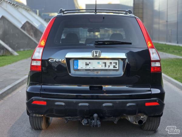 Black Honda CR-V 2007 in Vilnius, with an engine capacity of 2.00 L and mileage of 349 thousand km for 2650 €, photo 7 on AUTOMOTO.COM.LV