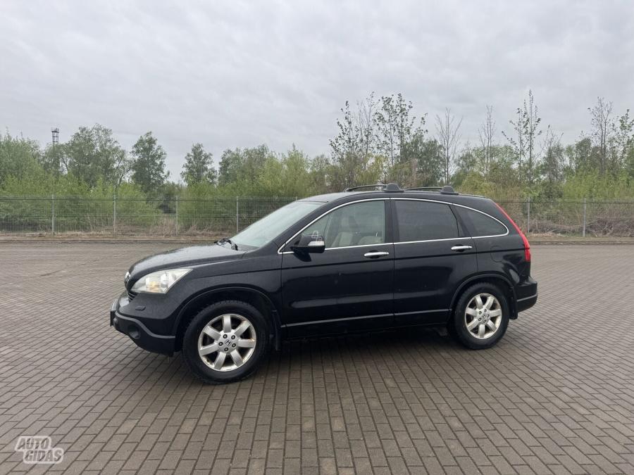 Melns Honda CR-V 2007 Marijampole, ar dzinēja tilpumu 2.00 L un nobraukumu 232 tūkst. km par 4200 €, foto 3 vietnē AUTOMOTO.COM.LV