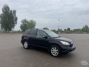 Melns Honda CR-V 2007 Marijampole, ar dzinēja tilpumu 2.00 L un nobraukumu 232 tūkst. km par 4200 €, foto 4 vietnē AUTOMOTO.COM.LV