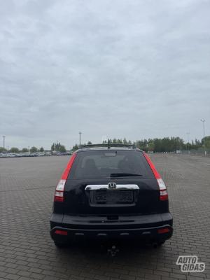 Melns Honda CR-V 2007 Marijampole, ar dzinēja tilpumu 2.00 L un nobraukumu 232 tūkst. km par 4200 €, foto 6 vietnē AUTOMOTO.COM.LV