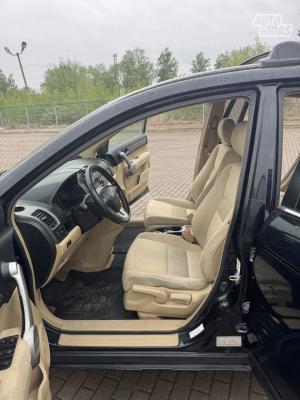 Melns Honda CR-V 2007 Marijampole, ar dzinēja tilpumu 2.00 L un nobraukumu 232 tūkst. km par 4200 €, foto 10 vietnē AUTOMOTO.COM.LV
