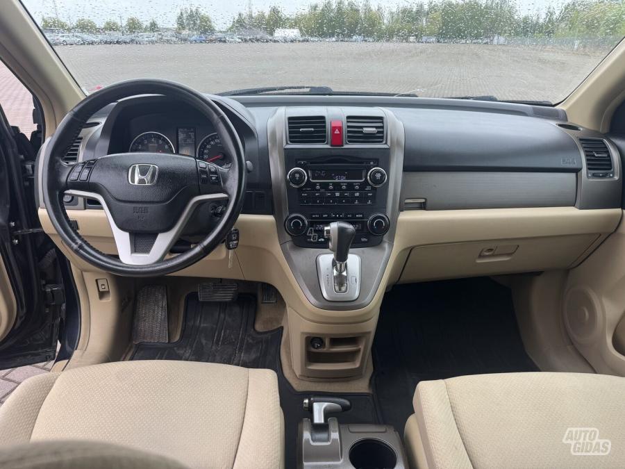 Melns Honda CR-V 2007 Marijampole, ar dzinēja tilpumu 2.00 L un nobraukumu 232 tūkst. km par 4200 €, foto 13 vietnē AUTOMOTO.COM.LV