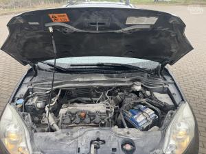 Melns Honda CR-V 2007 Marijampole, ar dzinēja tilpumu 2.00 L un nobraukumu 232 tūkst. km par 4200 €, foto 19 vietnē AUTOMOTO.COM.LV