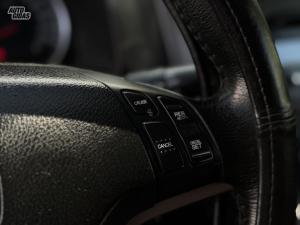 Black Honda CR-V 2007 in Kaunas, with an engine capacity of 2.20 L and mileage of 398 thousand km for 4000 €, photo 12 on AUTOMOTO.COM.LV