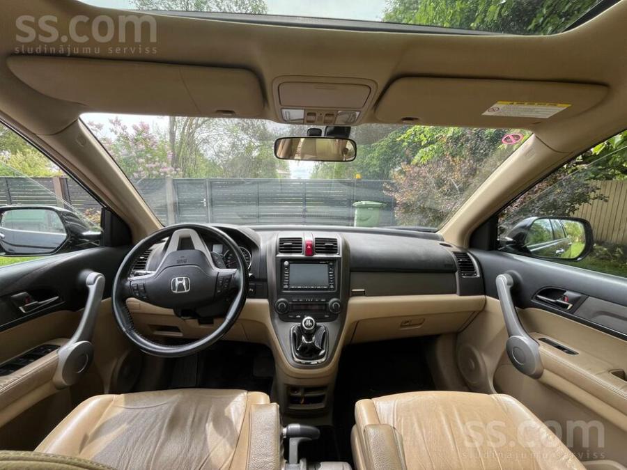 Melns Honda CR-V 2007 Rīga, ar dzinēja tilpumu 2.20 L un nobraukumu 193 tūkst. km par 4900 €, foto 6 vietnē AUTOMOTO.COM.LV