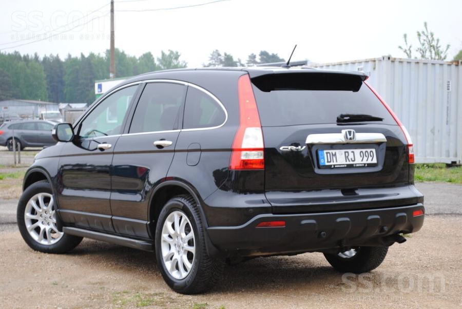 Melns Honda CR-V 2007 Rīga, ar dzinēja tilpumu 2.20 L un nobraukumu 225 tūkst. km par 6990 €, foto 4 vietnē AUTOMOTO.COM.LV