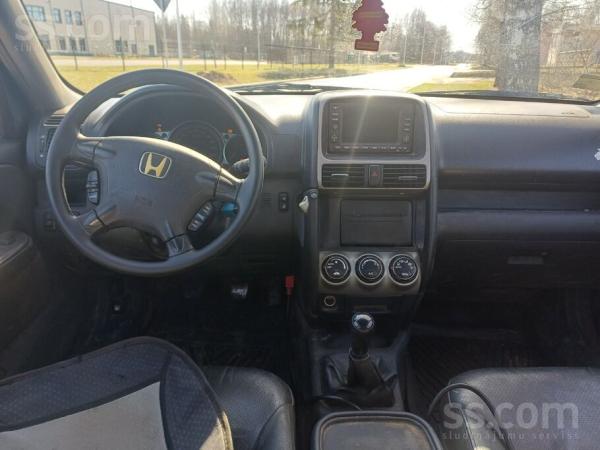 Melns Honda CR-V 2007 Daugavpils, ar dzinēja tilpumu 2.20 L un nobraukumu 0 tūkst. km par 1250 €, foto 6 vietnē AUTOMOTO.COM.LV