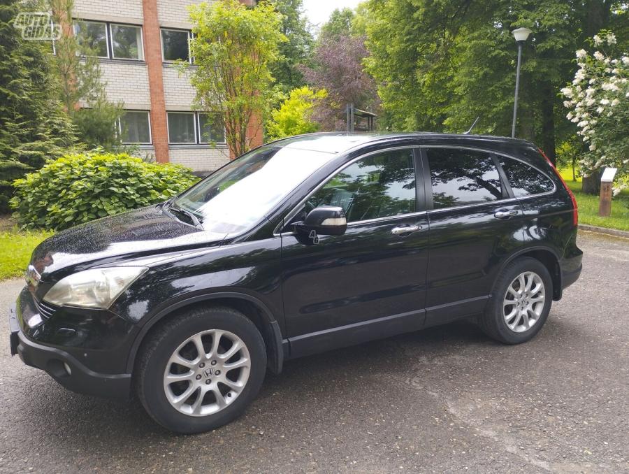 Black Honda CR-V 2007 in Telschi, with an engine capacity of 2.00 L and mileage of 260 thousand km for 2600 €, photo 1 on AUTOMOTO.COM.LV