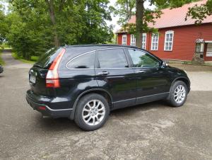 Black Honda CR-V 2007 in Telschi, with an engine capacity of 2.00 L and mileage of 260 thousand km for 2600 €, photo 3 on AUTOMOTO.COM.LV