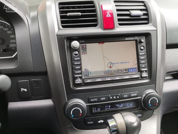 Melns Honda CR-V 2007 Telšiai, ar dzinēja tilpumu 2.00 L un nobraukumu 260 tūkst. km par 2600 €, foto 10 vietnē AUTOMOTO.COM.LV
