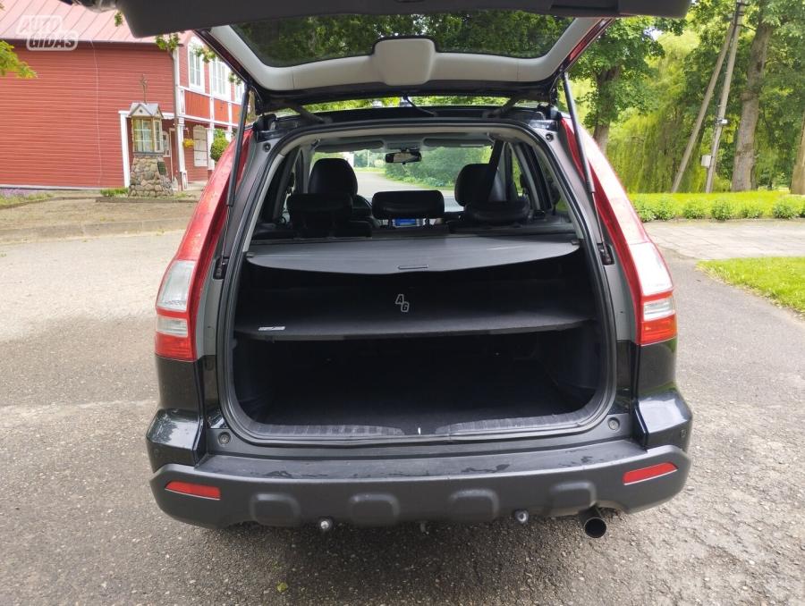 Black Honda CR-V 2007 in Telschi, with an engine capacity of 2.00 L and mileage of 260 thousand km for 2600 €, photo 12 on AUTOMOTO.COM.LV