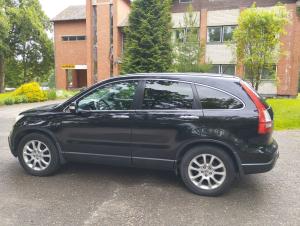Black Honda CR-V 2007 in Telschi, with an engine capacity of 2.00 L and mileage of 260 thousand km for 2600 €, photo 15 on AUTOMOTO.COM.LV