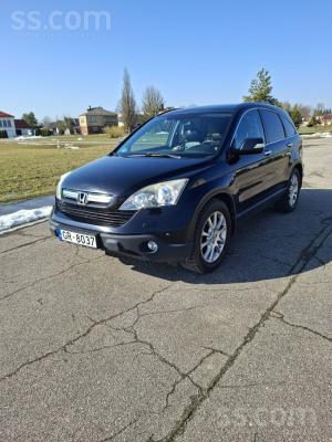 Black Honda CR-V 2007 in Riga, with an engine capacity of 2.20 L and mileage of 179 thousand km for 4800 €, photo  on AUTOMOTO.COM.LV