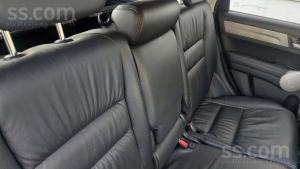 Melns Honda CR-V 2007 Rīga, ar dzinēja tilpumu 2.20 L un nobraukumu 275 tūkst. km par 6450 €, foto 9 vietnē AUTOMOTO.COM.LV
