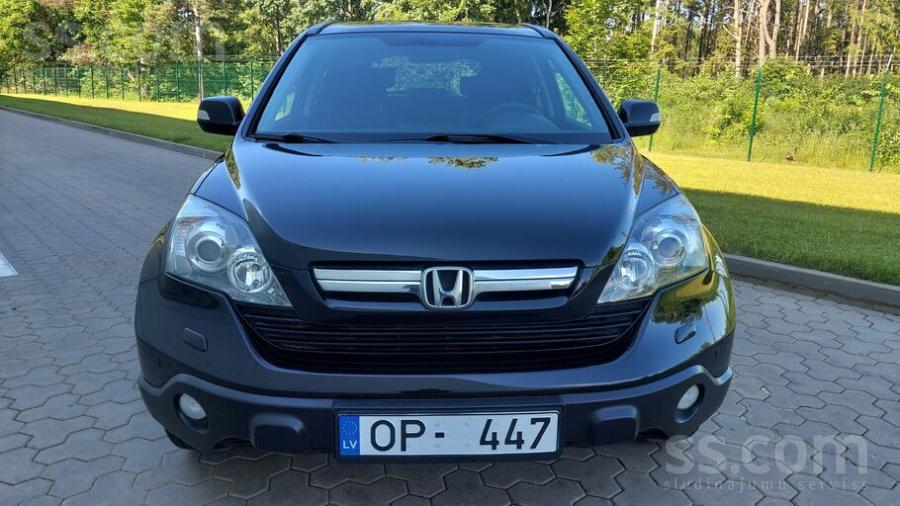 Melns Honda CR-V 2007 Rīga, ar dzinēja tilpumu 2.20 L un nobraukumu 275 tūkst. km par 6450 €, foto 14 vietnē AUTOMOTO.COM.LV