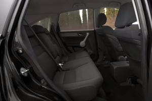 Melns Honda CR-V 2007 Jelgava, ar dzinēja tilpumu 2.20 L un nobraukumu 344 tūkst. km par 3600 €, foto 17 vietnē AUTOMOTO.COM.LV