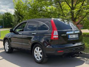 Melns Honda CR-V 2007 Kauņa, ar dzinēja tilpumu 2.20 L un nobraukumu 398 tūkst. km par 3750 €, foto 4 vietnē AUTOMOTO.COM.LV
