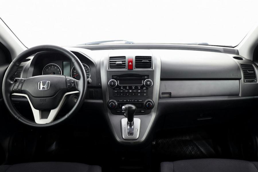 Melns Honda CR-V 2007 Tallina, ar dzinēja tilpumu 2.00 L un nobraukumu 249 tūkst. km par 2999 €, foto 6 vietnē AUTOMOTO.COM.LV