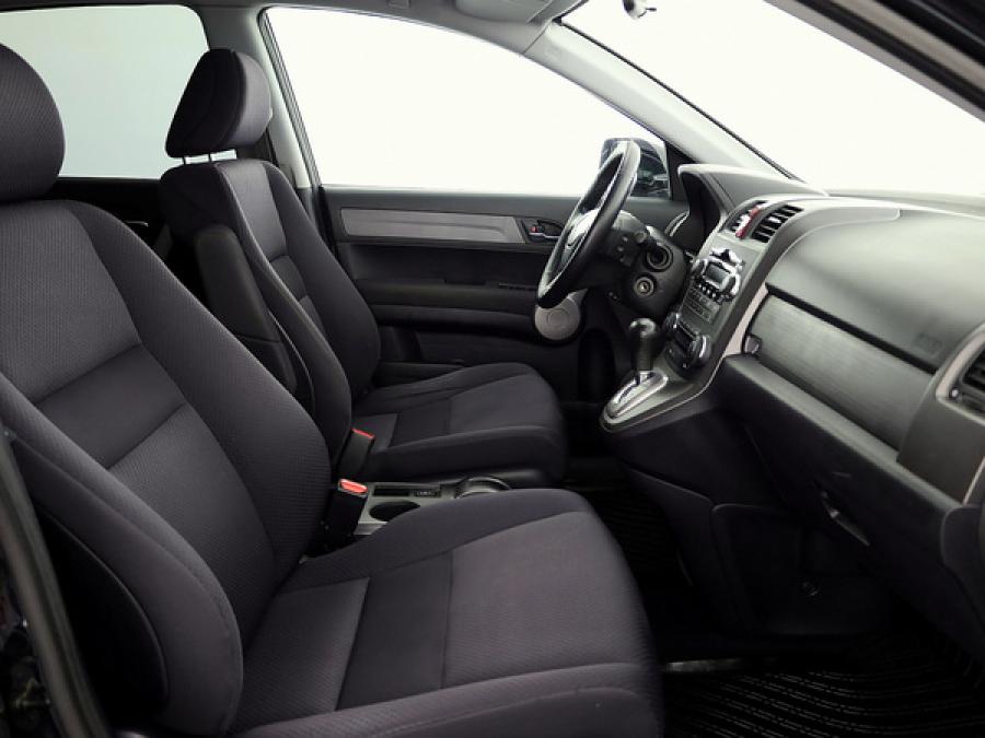 Melns Honda CR-V 2007 Tallina, ar dzinēja tilpumu 2.00 L un nobraukumu 249 tūkst. km par 2999 €, foto 7 vietnē AUTOMOTO.COM.LV