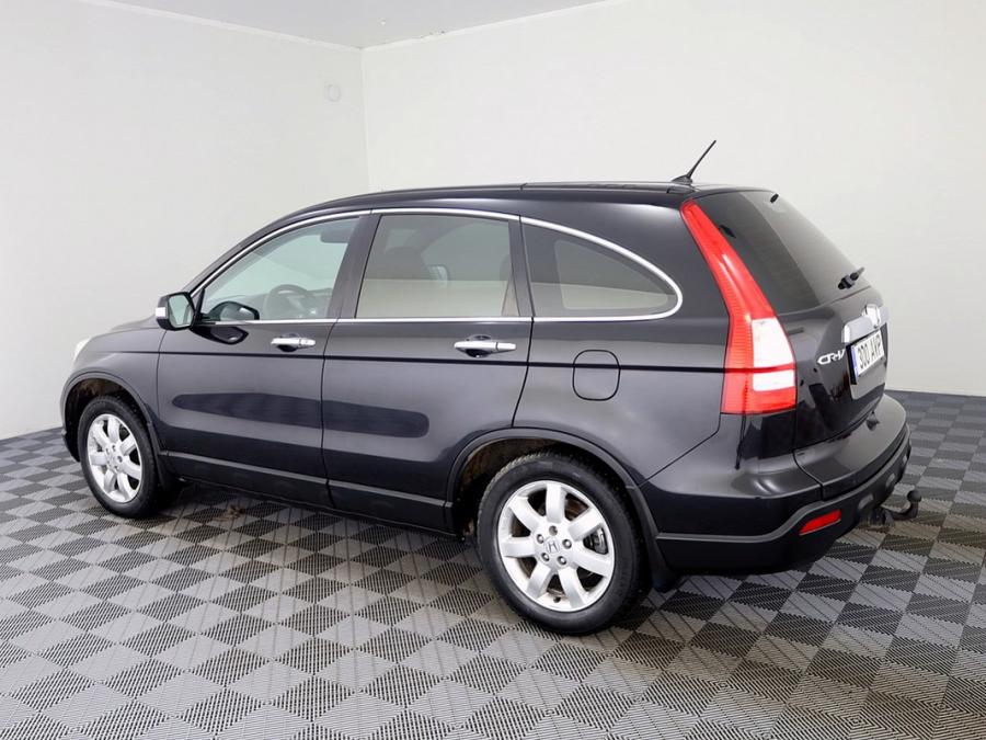 Melns Honda CR-V 2007 Tallina, ar dzinēja tilpumu 2.00 L un nobraukumu 249 tūkst. km par 2999 €, foto 12 vietnē AUTOMOTO.COM.LV