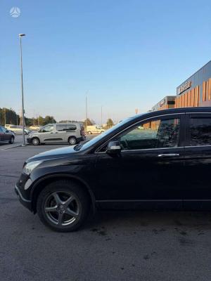 Black Honda CR-V 2007 in Kaunas, with an engine capacity of 0.00 L and mileage of 314 thousand km for 4000 €, photo 21 on AUTOMOTO.COM.LV