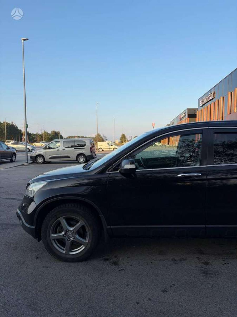 Black Honda CR-V 2007 in Kaunas, with an engine capacity of 0.00 L and mileage of 314 thousand km for 4000 €, photo 21 on AUTOMOTO.COM.LV