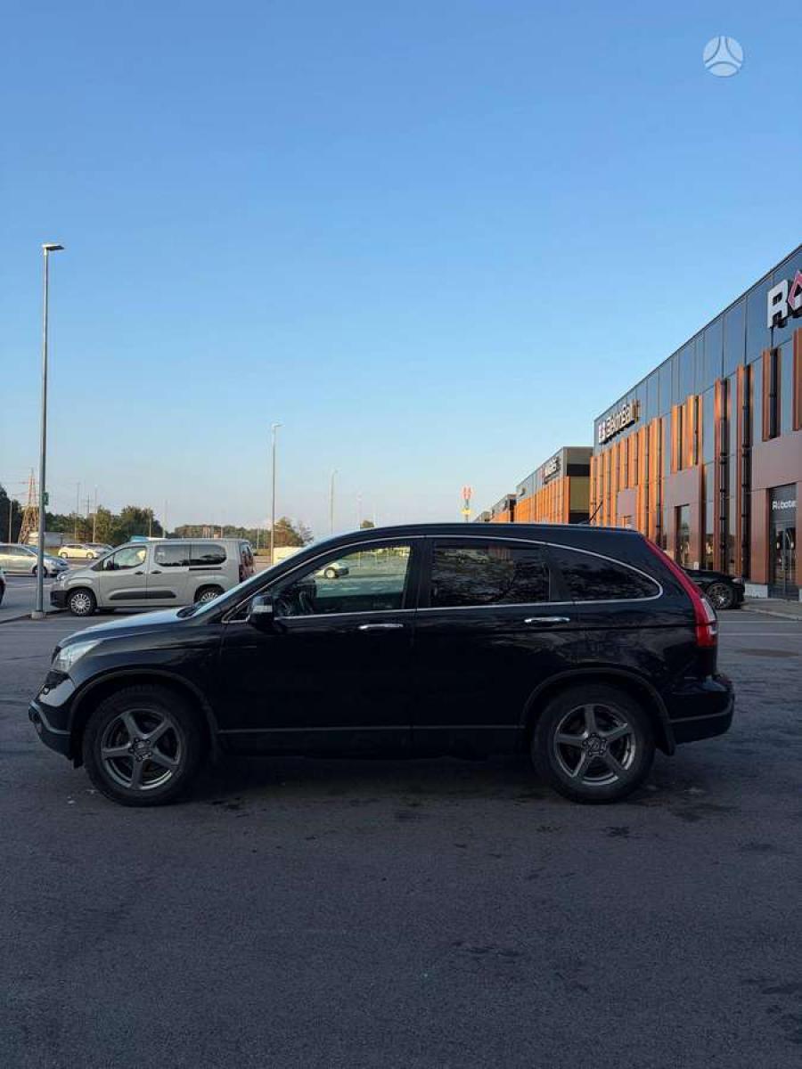 Black Honda CR-V 2007 in Kaunas, with an engine capacity of 0.00 L and mileage of 314 thousand km for 4000 €, photo 23 on AUTOMOTO.COM.LV