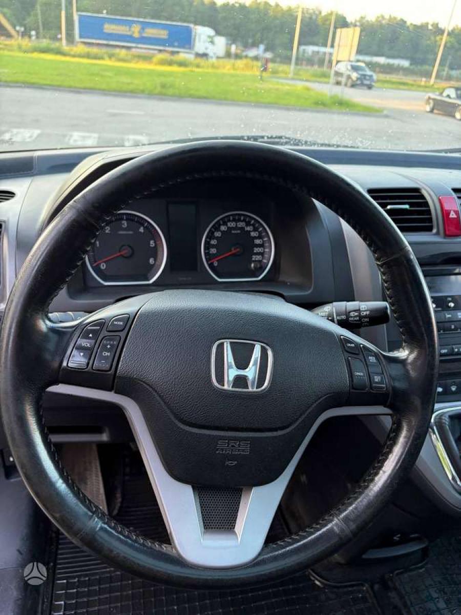 Black Honda CR-V 2007 in Kaunas, with an engine capacity of 0.00 L and mileage of 314 thousand km for 4000 €, photo 29 on AUTOMOTO.COM.LV