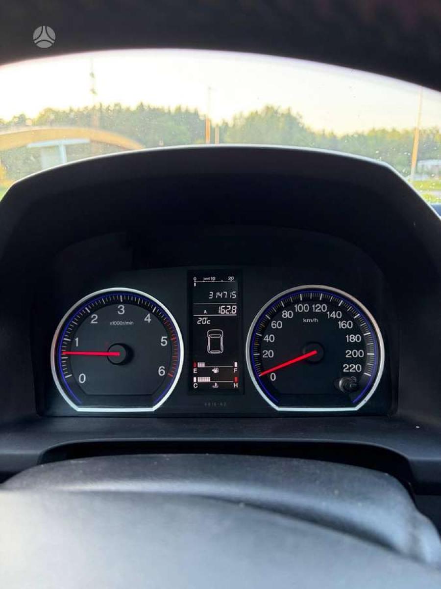 Black Honda CR-V 2007 in Kaunas, with an engine capacity of 2.20 L and mileage of 314 thousand km for 3900 €, photo 28 on AUTOMOTO.COM.LV