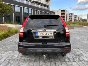Black Honda CR-V 2007 in Tallinn, with an engine capacity of 2.00 L and mileage of 240 thousand km for 3350 €, photo 7 on AUTOMOTO.COM.LV