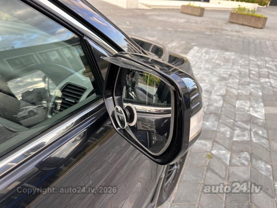 Black Honda CR-V 2007 in Tallinn, with an engine capacity of 2.00 L and mileage of 240 thousand km for 3350 €, photo 20 on AUTOMOTO.COM.LV