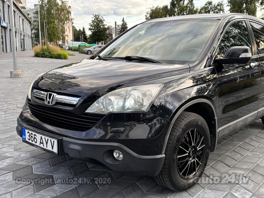 Black Honda CR-V 2007 in Tallinn, with an engine capacity of 2.00 L and mileage of 240 thousand km for 3350 €, photo 23 on AUTOMOTO.COM.LV