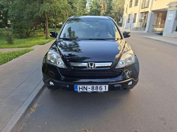 Melns Honda CR-V 2007 Viļņa, ar dzinēja tilpumu 2.00 L un nobraukumu 248 tūkst. km par 4900 €, foto 2 vietnē AUTOMOTO.COM.LV