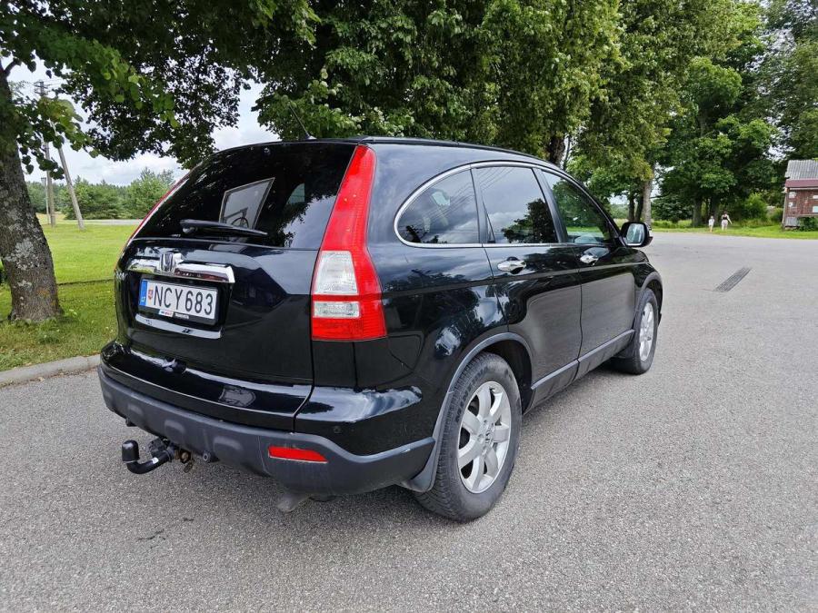 Melns Honda CR-V 2007 Švenčionys, ar dzinēja tilpumu 2.20 L un nobraukumu 270 tūkst. km par 5200 €, foto 4 vietnē AUTOMOTO.COM.LV