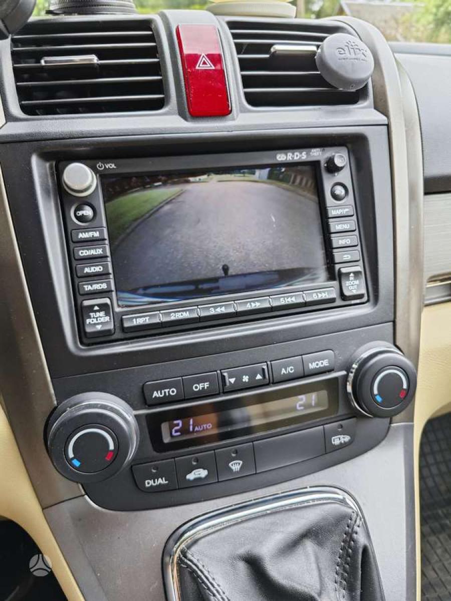 Melns Honda CR-V 2007 Švenčionys, ar dzinēja tilpumu 2.20 L un nobraukumu 270 tūkst. km par 5200 €, foto 21 vietnē AUTOMOTO.COM.LV