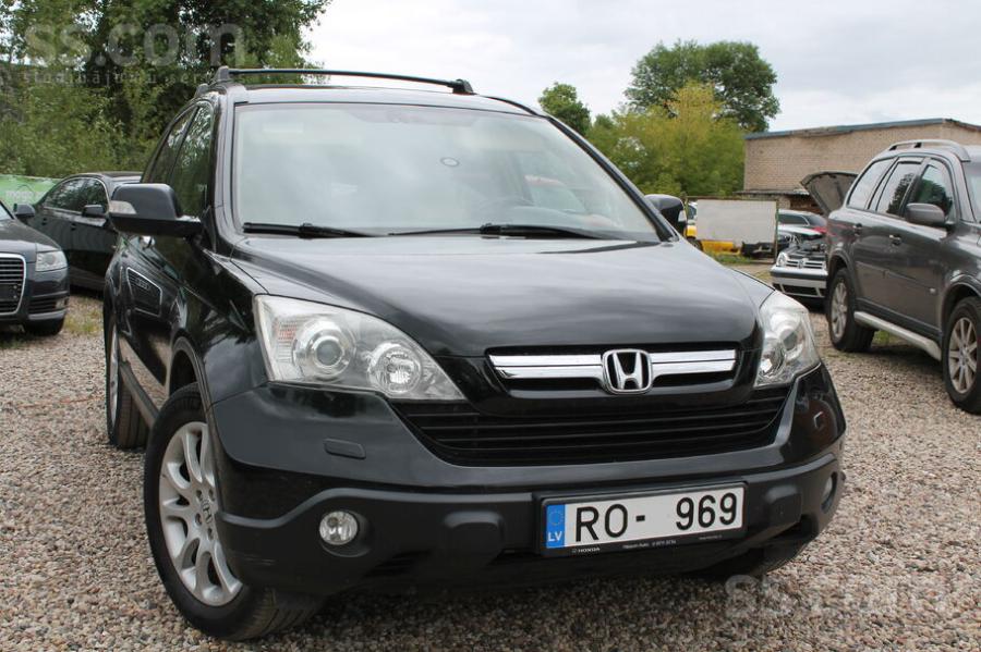 Melns Honda CR-V 2007 Daugavpils, ar dzinēja tilpumu 2.20 L un nobraukumu 295 tūkst. km par 4690 €, foto 1 vietnē AUTOMOTO.COM.LV