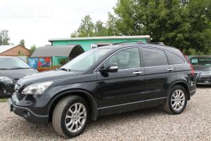 Melns Honda CR-V 2007 Daugavpils, ar dzinēja tilpumu 2.20 L un nobraukumu 295 tūkst. km par 4690 €, foto 4 vietnē AUTOMOTO.COM.LV