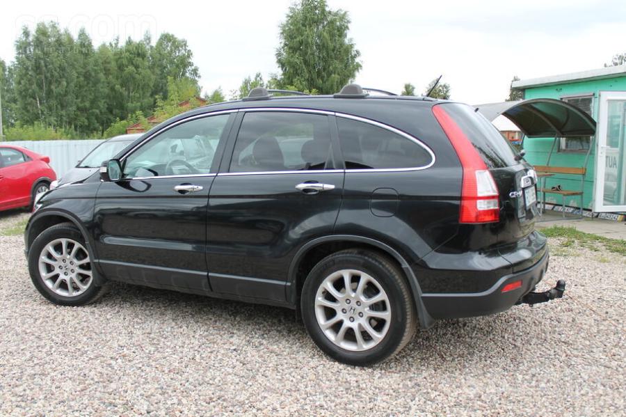 Melns Honda CR-V 2007 Daugavpils, ar dzinēja tilpumu 2.20 L un nobraukumu 295 tūkst. km par 4690 €, foto 5 vietnē AUTOMOTO.COM.LV