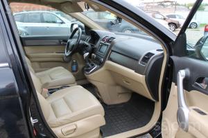 Melns Honda CR-V 2007 Daugavpils, ar dzinēja tilpumu 2.20 L un nobraukumu 295 tūkst. km par 4690 €, foto 12 vietnē AUTOMOTO.COM.LV